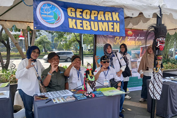 Gelar Budaya Walet Emas 2025 Jadi Ajang Branding Geopark Kebumen ...